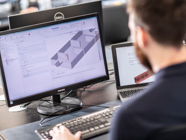Digital Engineering Services | Element